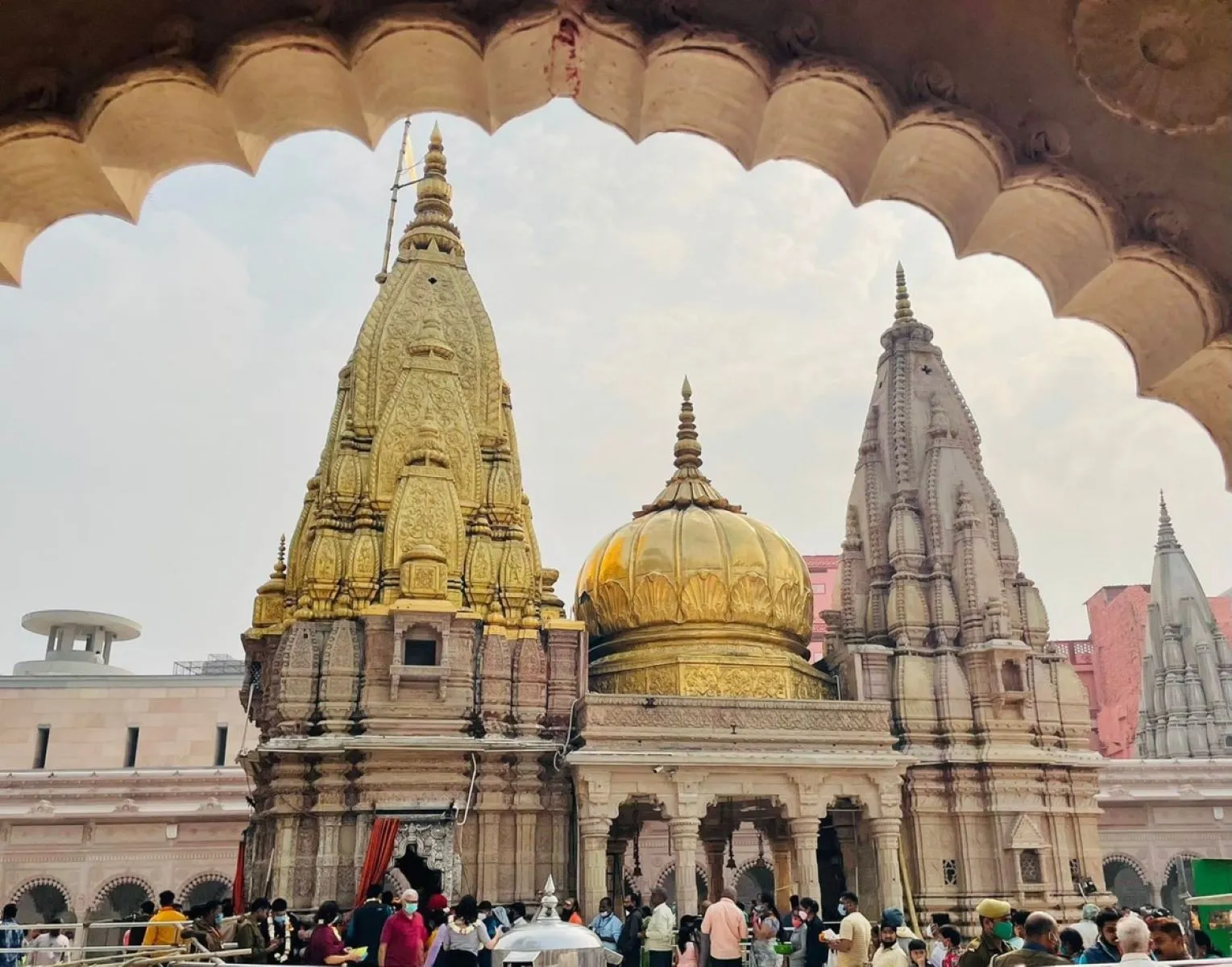 Kashi Vishwanath Temple: Unraveling the Spiritual Essence of Varanasi ...